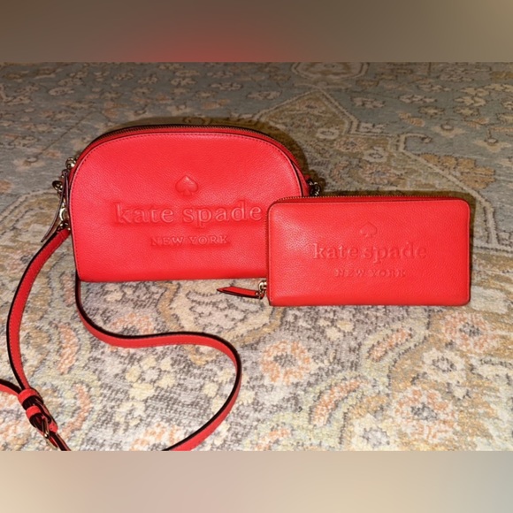 kate spade | Bags | Red Kate Spade Crossbody Wallet | Poshmark